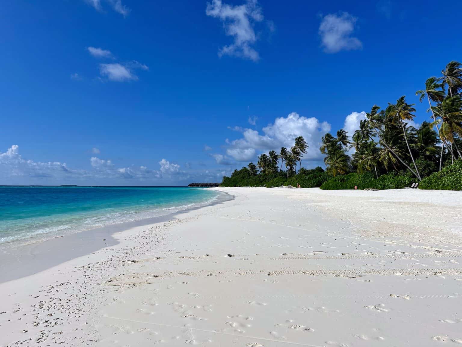 SUN SIYAM IRU FUSHI REVIEW - Family Paradise in the Maldives! - Go See ...