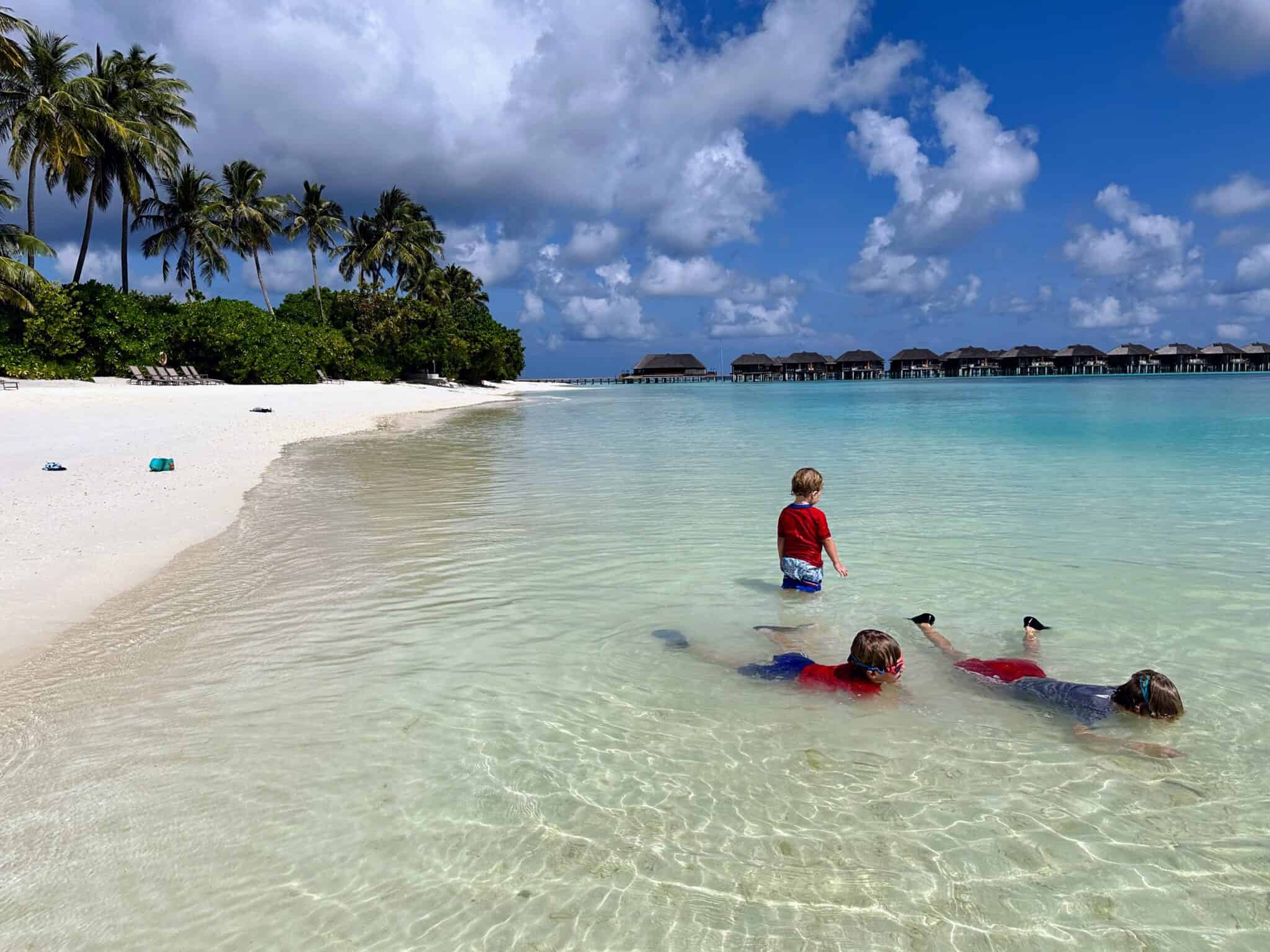 HOW MANY DAYS TO SPEND IN THE MALDIVES – 8 Key Things to Consider - Go ...