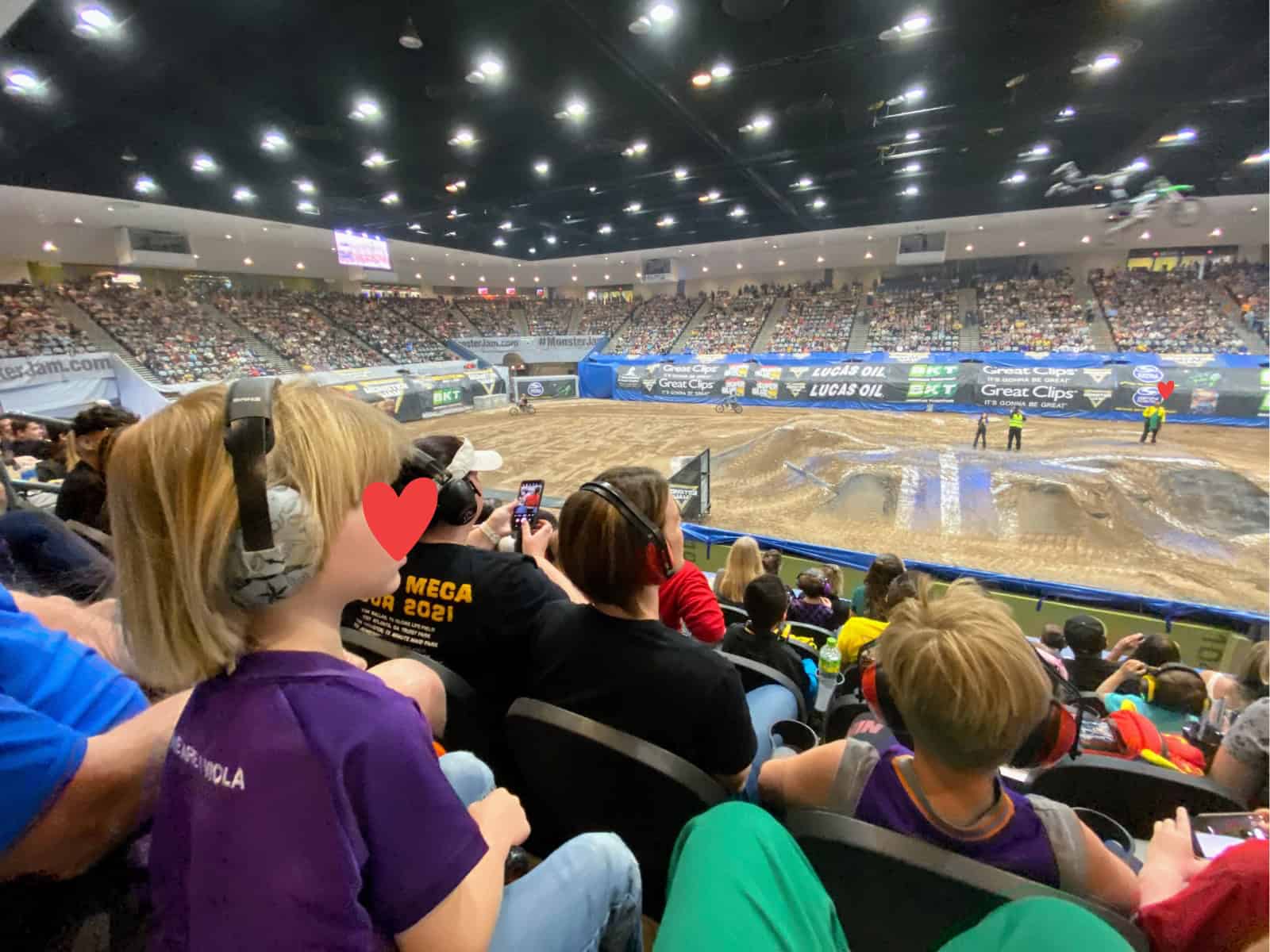 BRINGING YOUR KIDS TO MONSTER JAM - 7 Quick Tips - Go See Learn